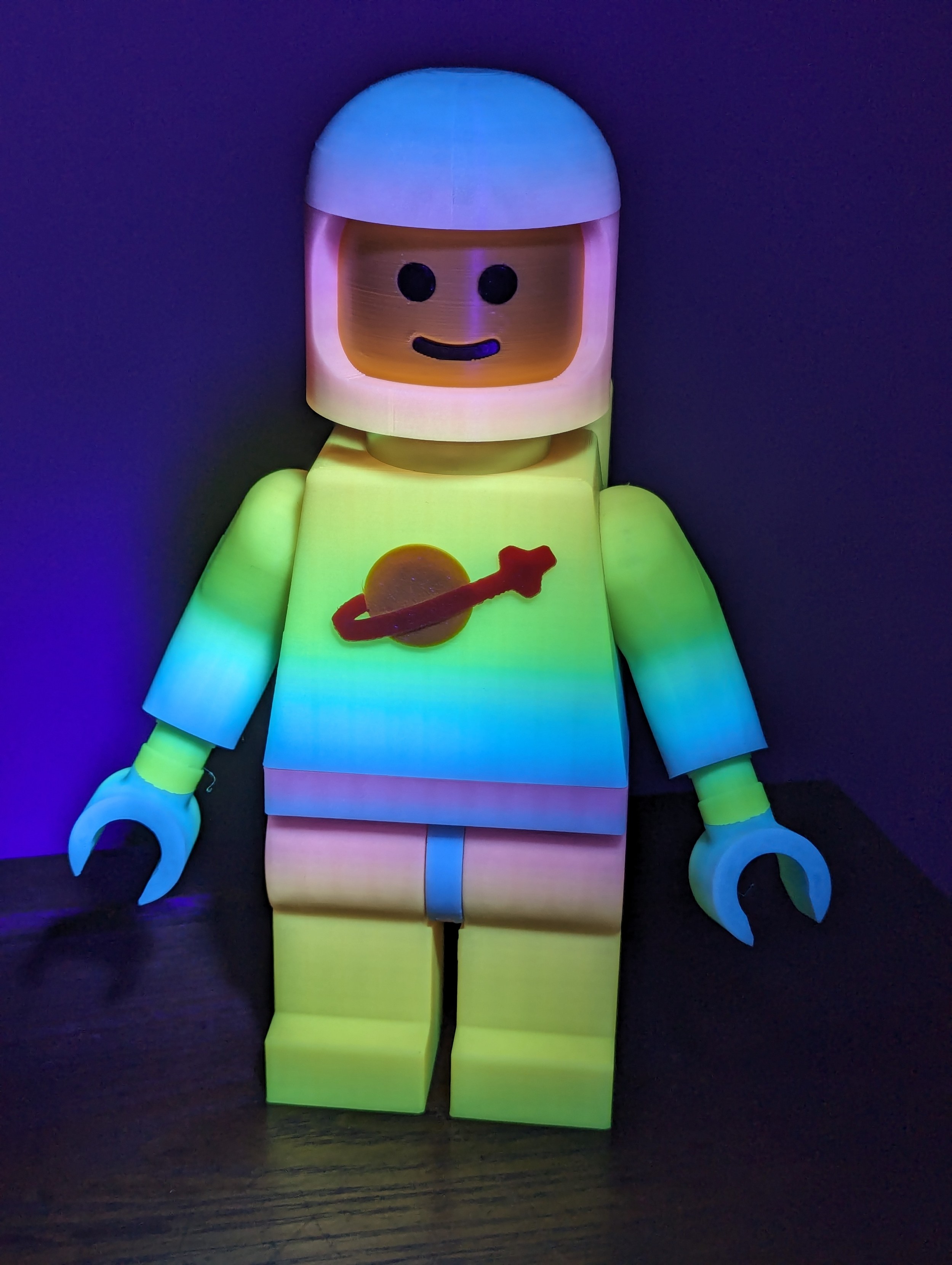 sliverbaer: "Classic Spaceman (6:1 LEGO-inspired brick figure)…" - 3D ...